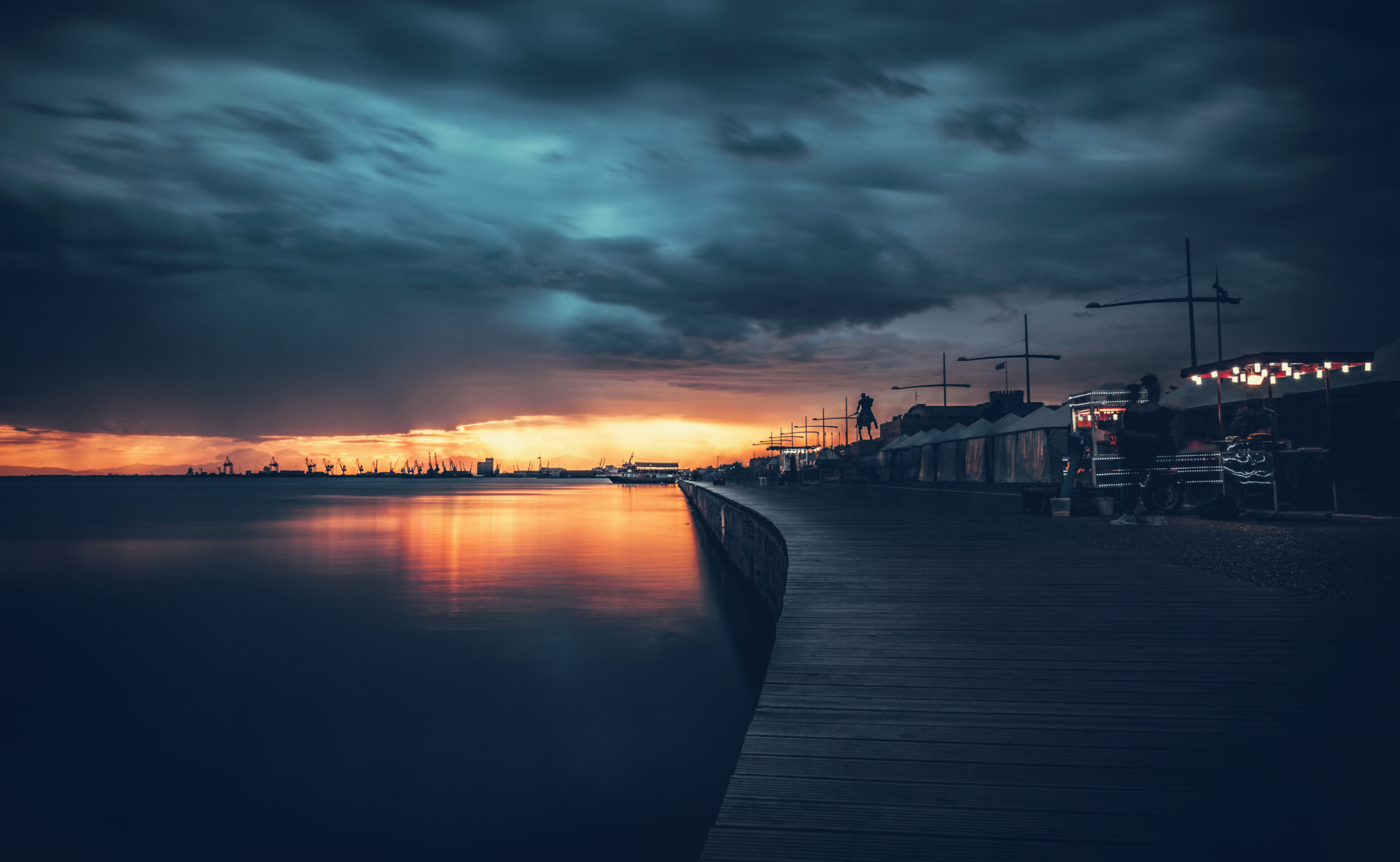 inin.gr | Ντίνος ο νταλκιτζής, Μέρος Β΄